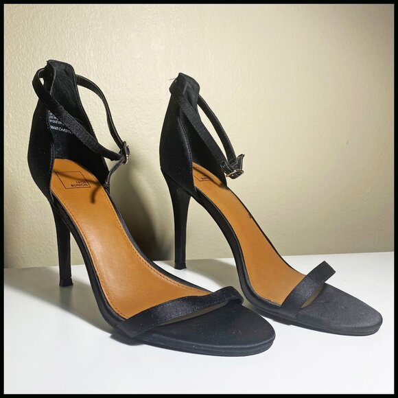 14th & Union | Shoes | Preloved 4th Union Sz 8m Satin Strappy Heels ...